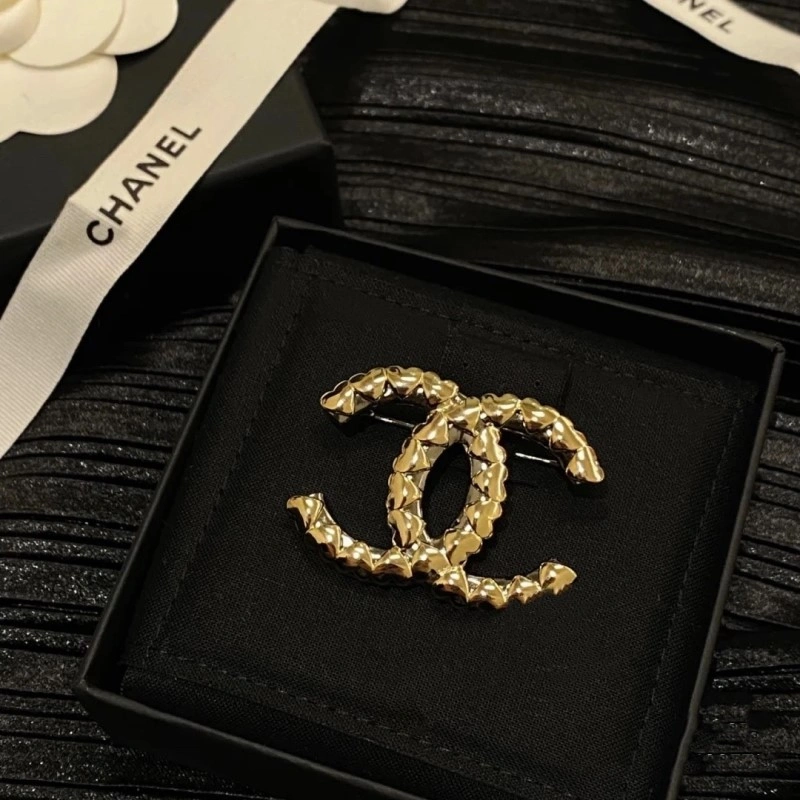 Exact replica Chanel Brooches