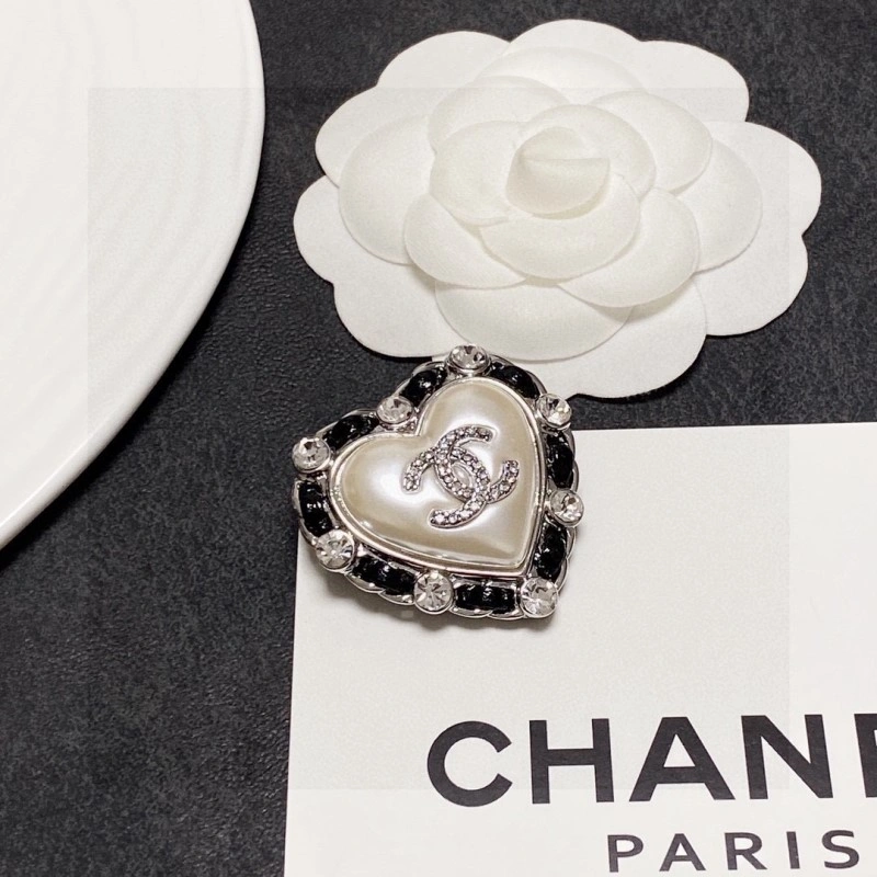 Bargain Chanel Brooches