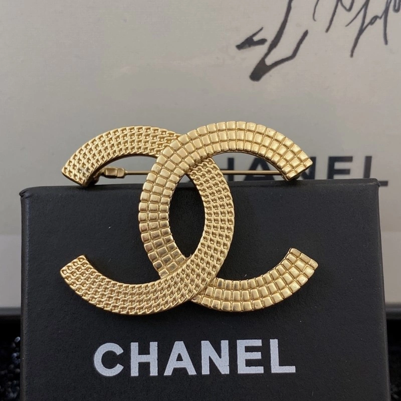 High accuracy Chanel Brooches