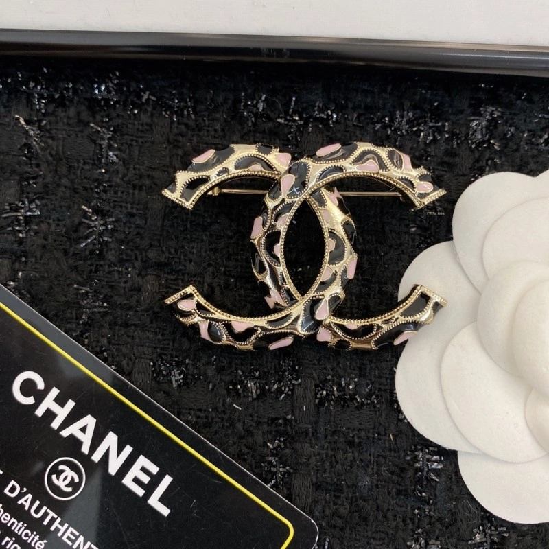 High accuracy Chanel Brooches