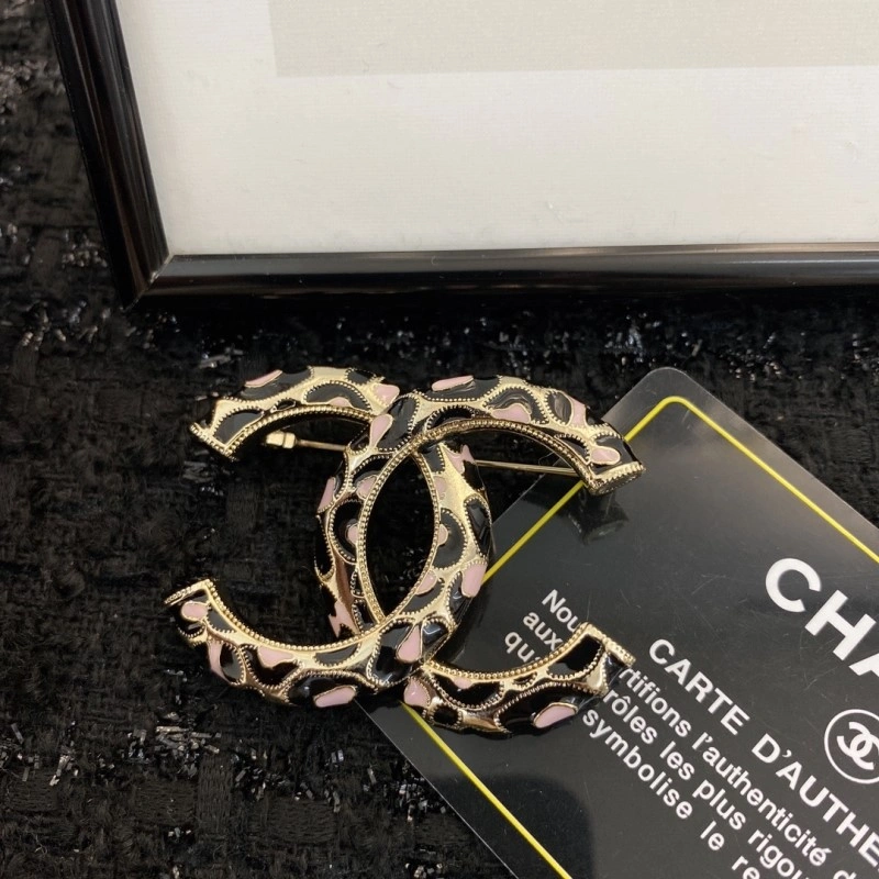 High accuracy Chanel Brooches