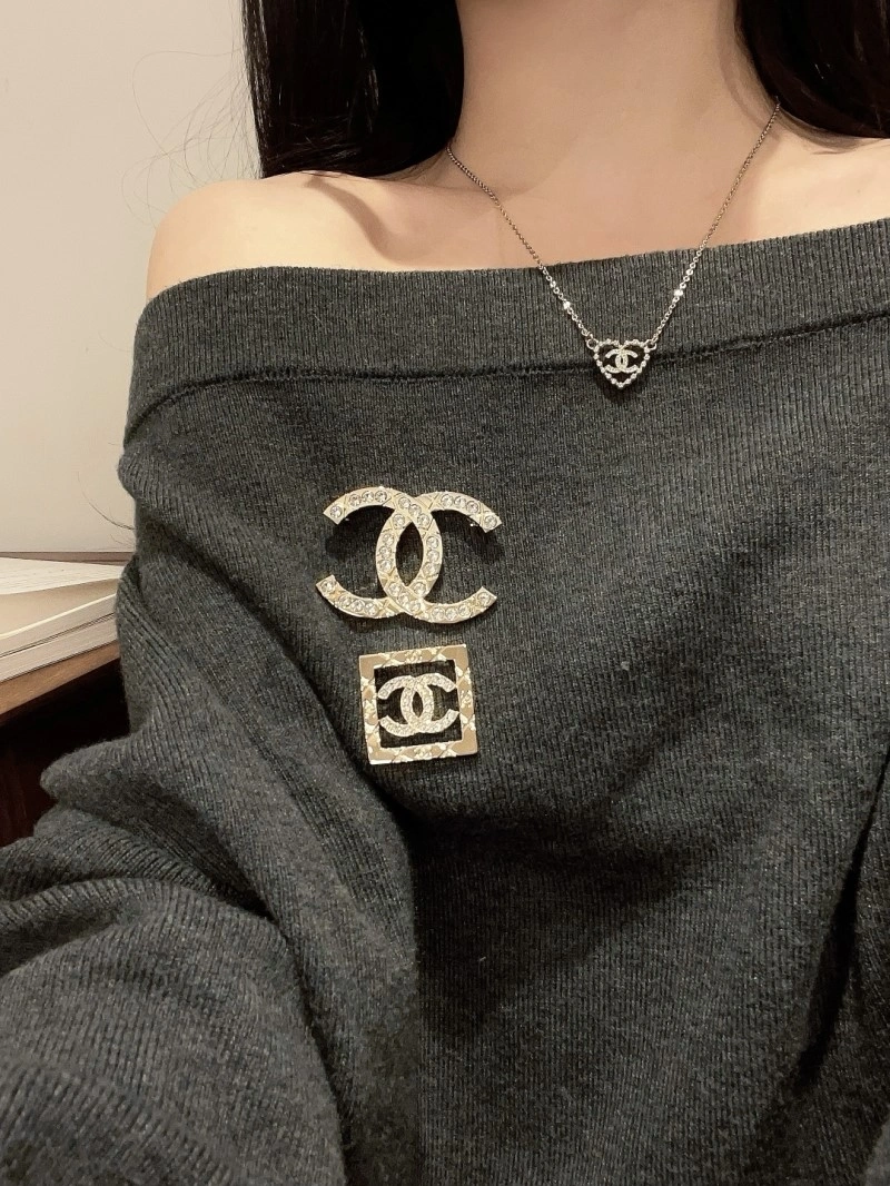 1:1 copy Chanel Brooches