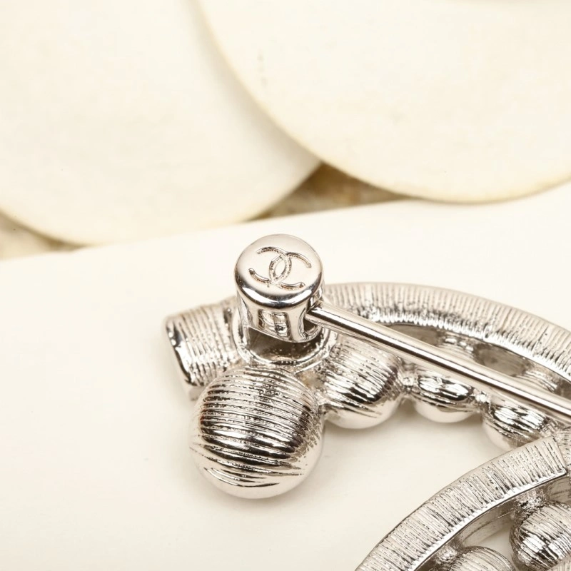 Exact replica Chanel Brooches