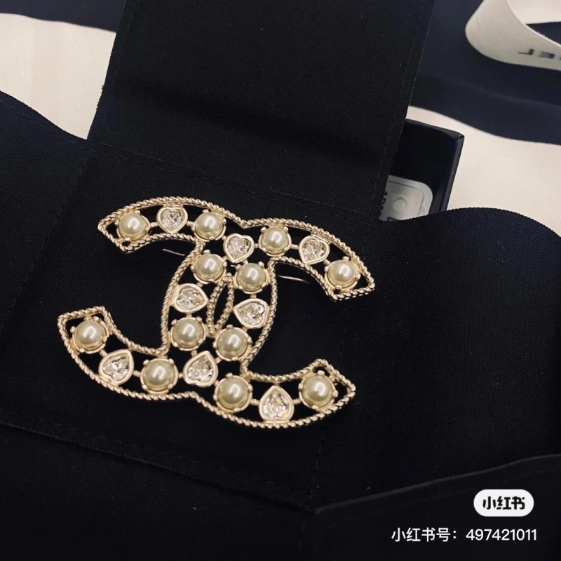 Legit Chanel Brooches