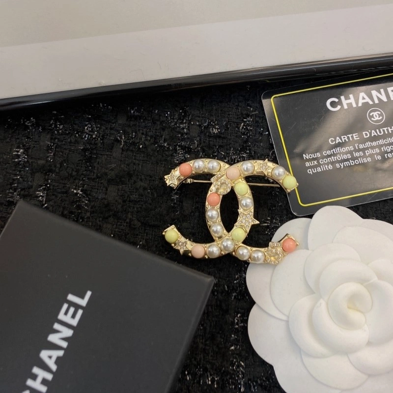 Brand-original Chanel Brooches