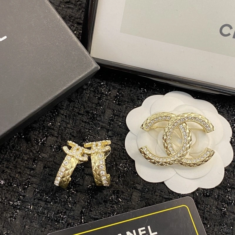 Factory-made Chanel Brooches