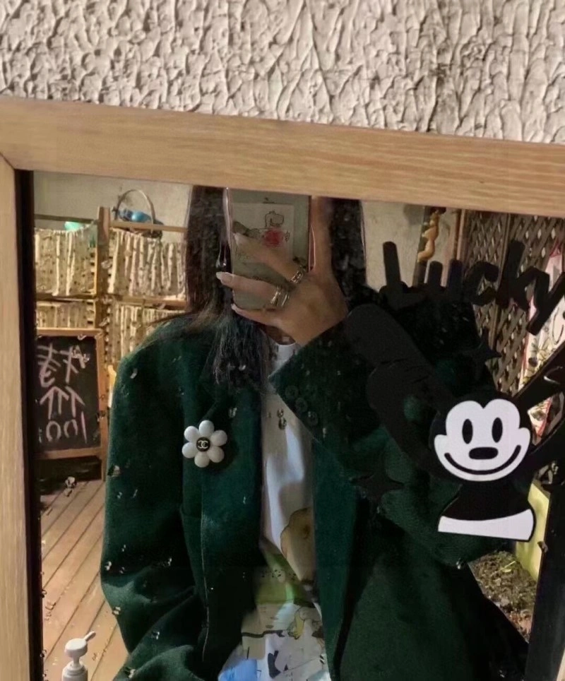 Brand-authenticated Chanel Brooches