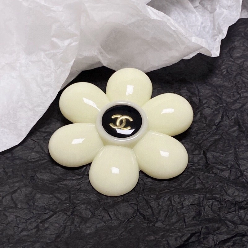 Brand-authenticated Chanel Brooches