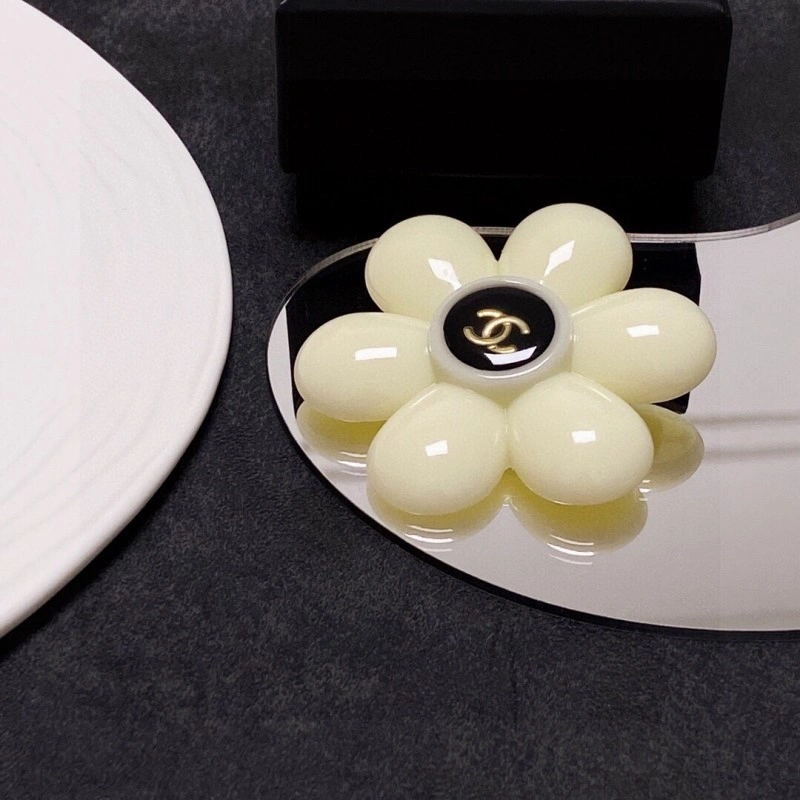 Brand-authenticated Chanel Brooches