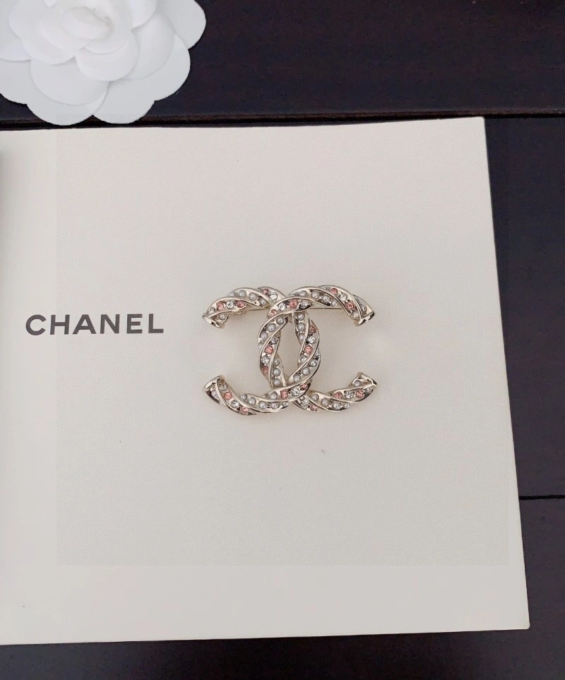 Bargain Chanel Brooches