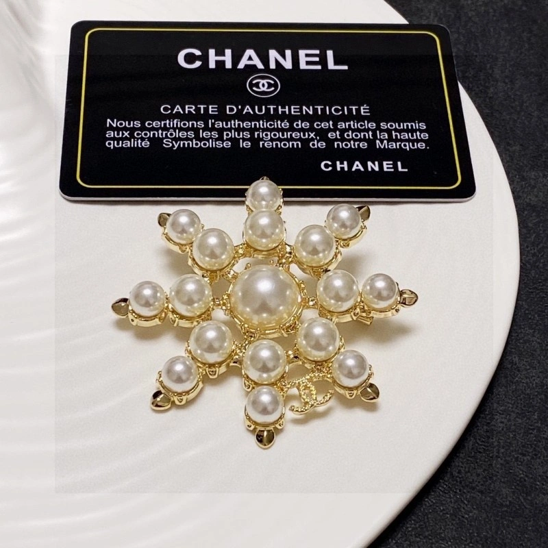 Official Chanel Brooches