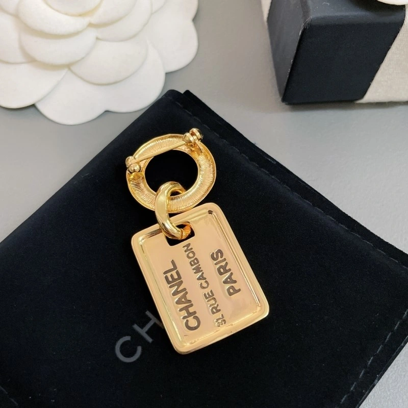 Legit Chanel Brooches