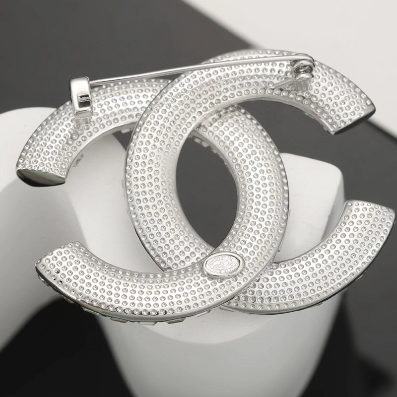 High accuracy Chanel Brooches