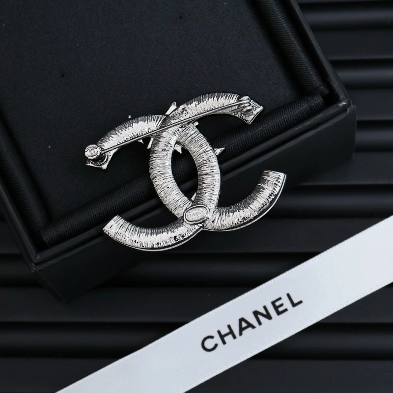 High accuracy Chanel Brooches