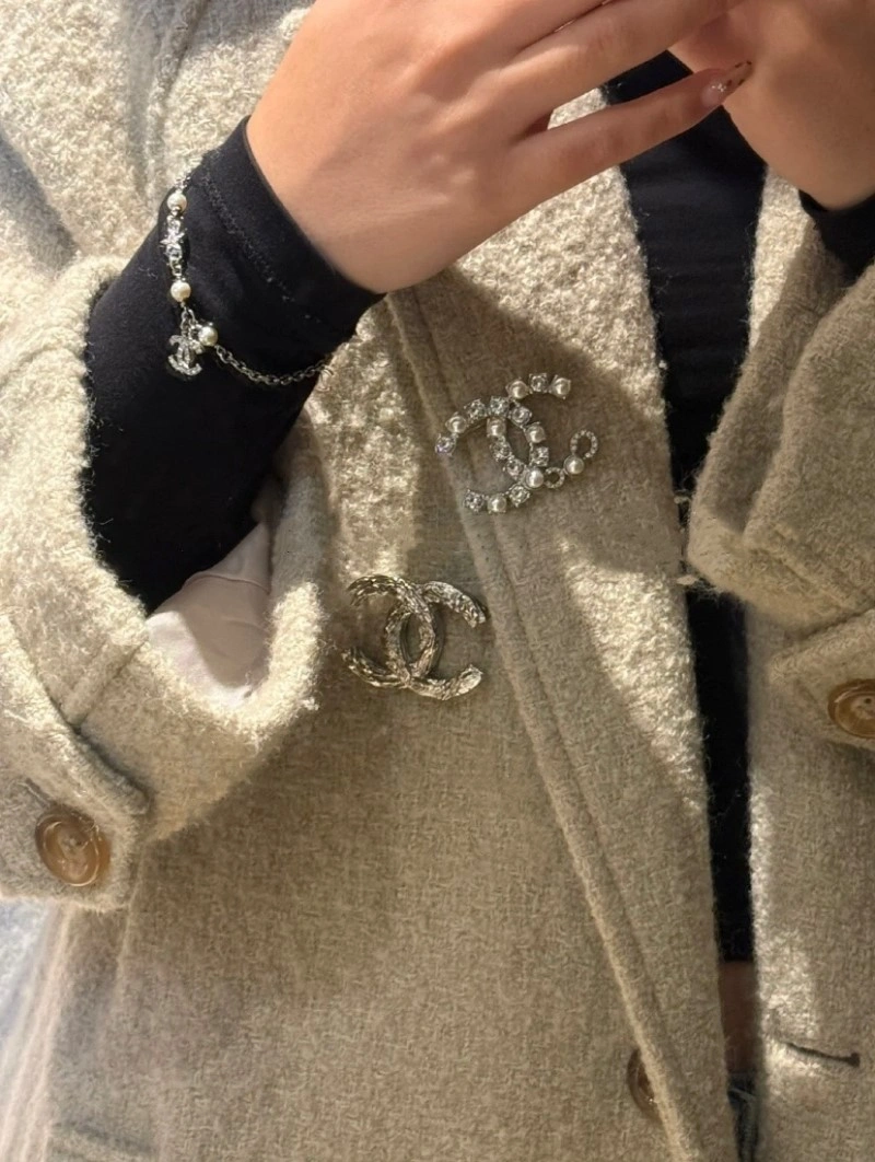 Cut-rate Chanel Brooches