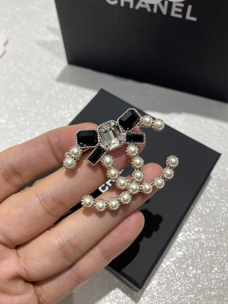 Precise copy Chanel Brooches