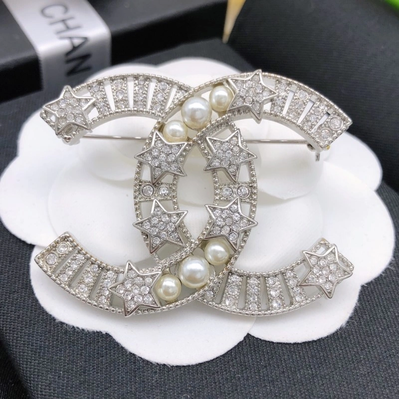 Top match Chanel Brooches