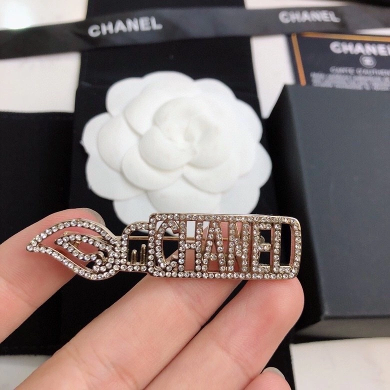 Bargain Chanel Brooches