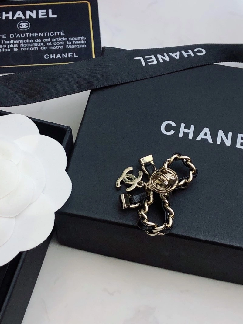 Exact replica Chanel Brooches