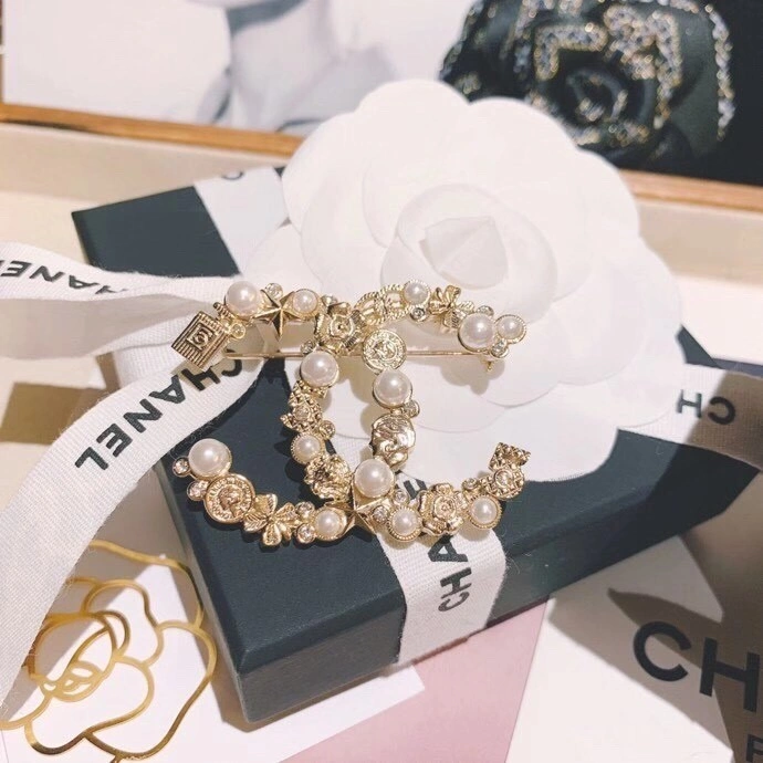 Economical Chanel Brooches