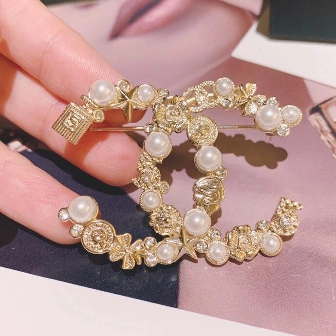 Economical Chanel Brooches