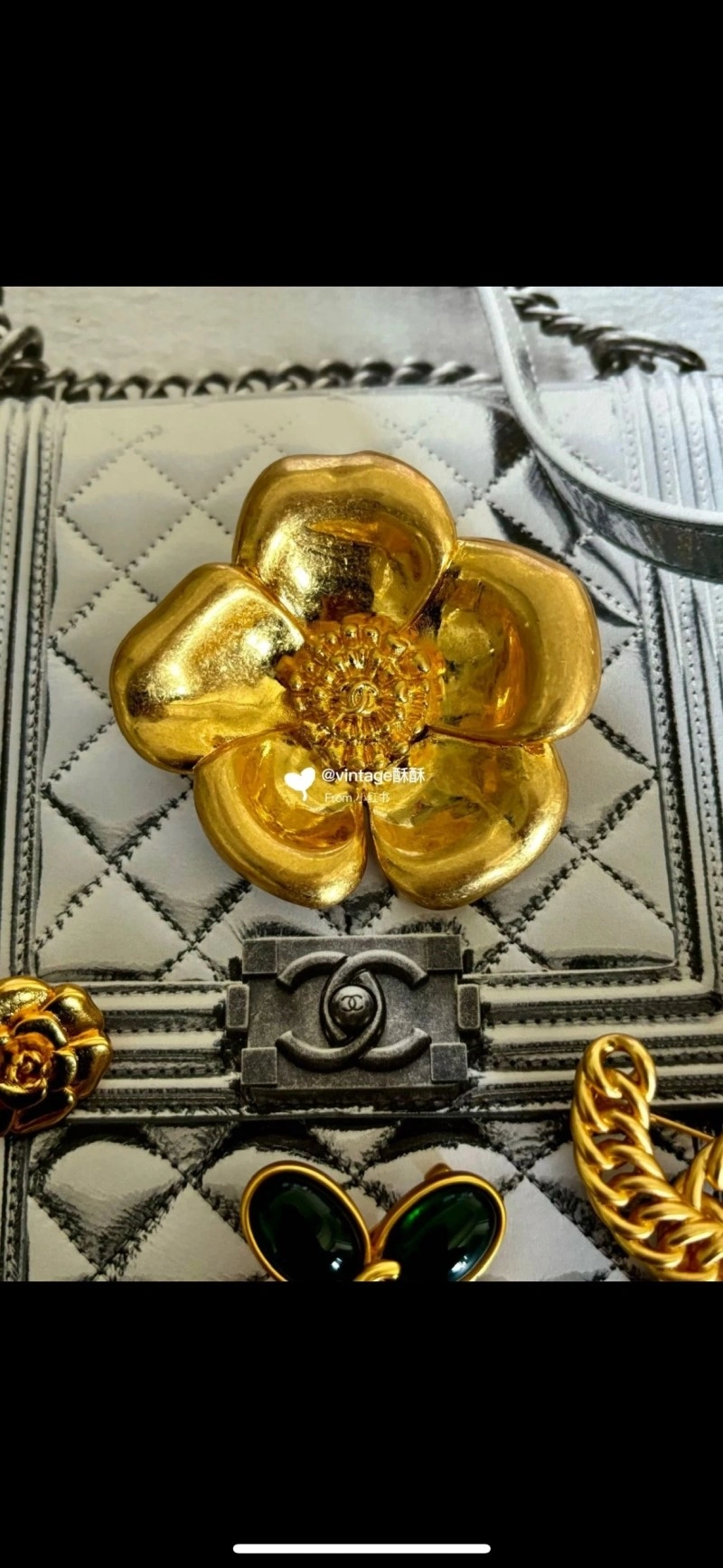 Official Chanel Brooches