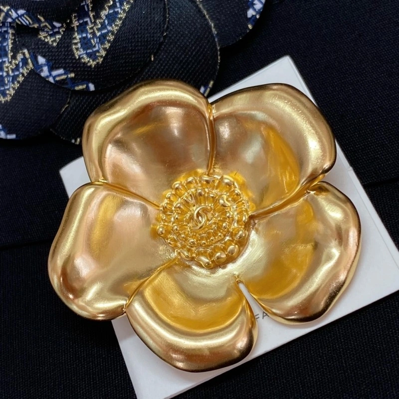 Official Chanel Brooches