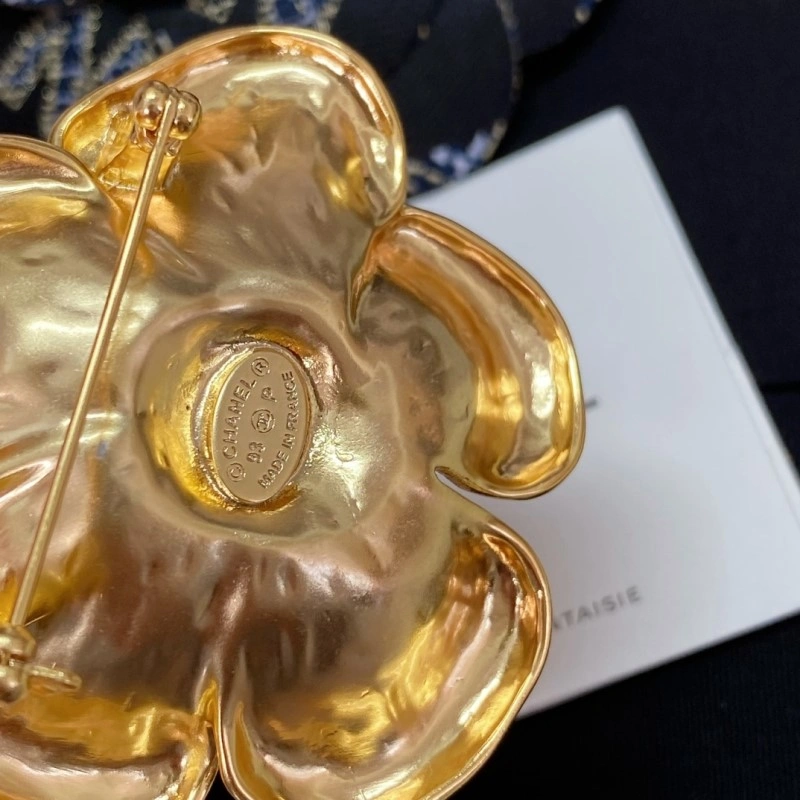 Official Chanel Brooches