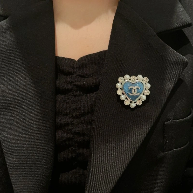 Legit Chanel Brooches
