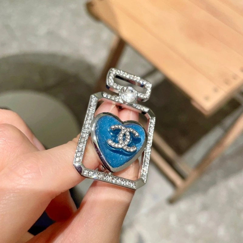 Brand-authenticated Chanel Brooches