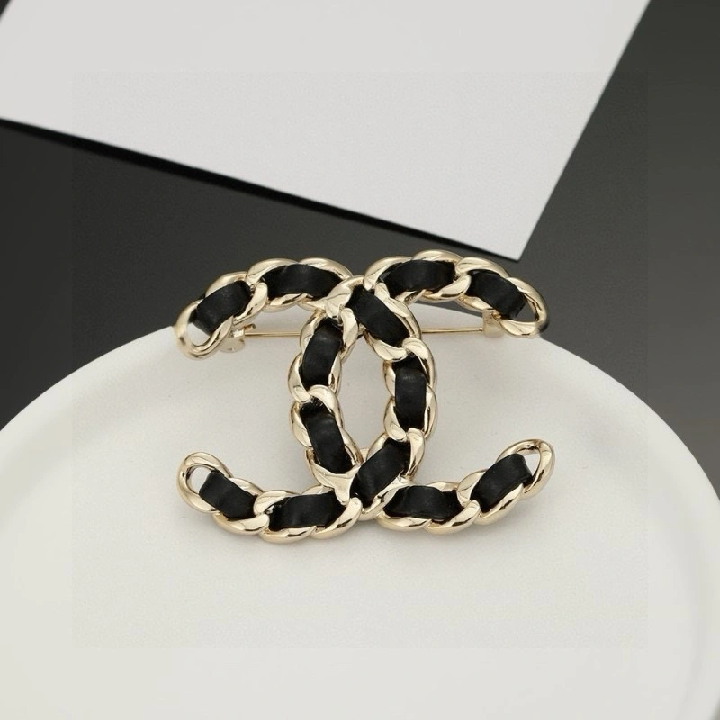 Accurate model Chanel Brooches