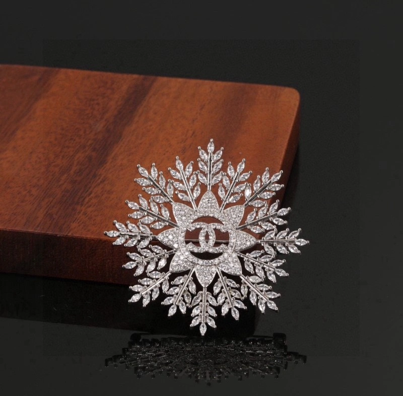 Top match Chanel Brooches