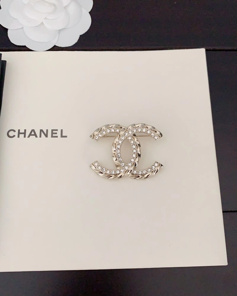 Official Chanel Brooches