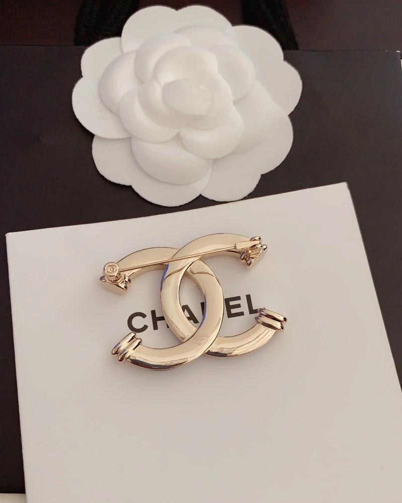 Cut-rate Chanel Brooches
