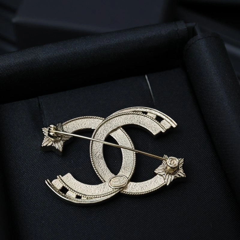High fidelity Chanel Brooches
