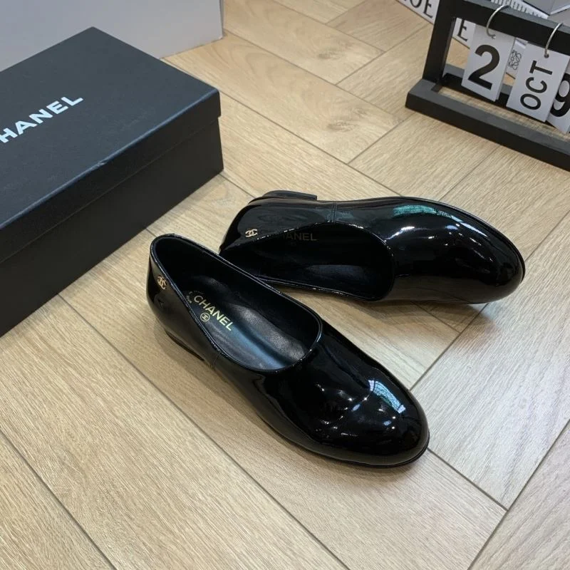 Bargain Chanel Business Shoes