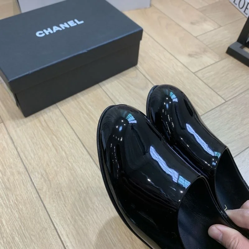 Bargain Chanel Business Shoes