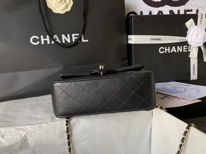 Top match Chanel CF Series Bags