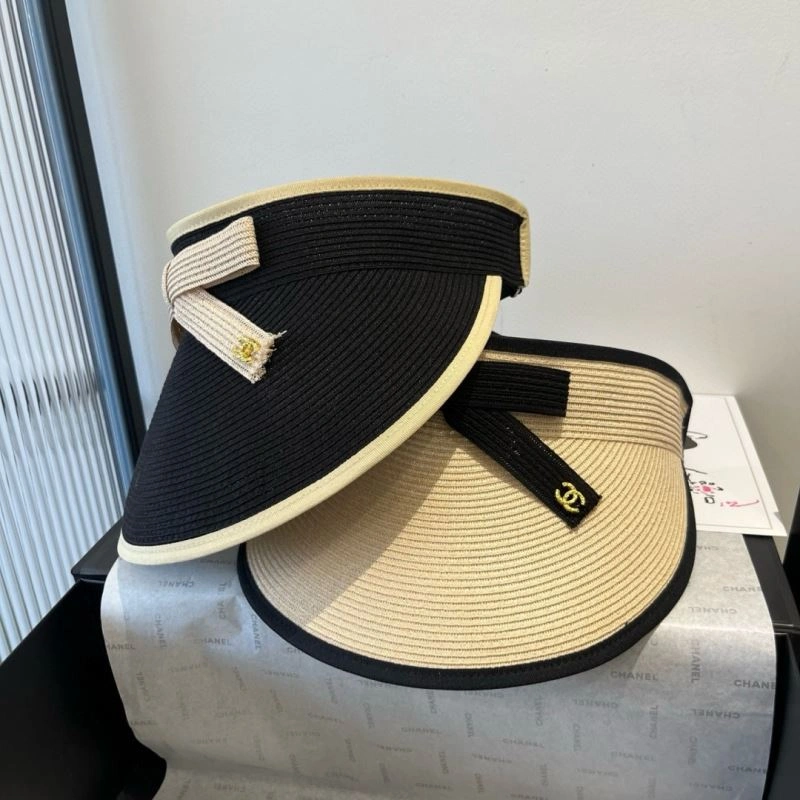 Top mirror Chanel Caps