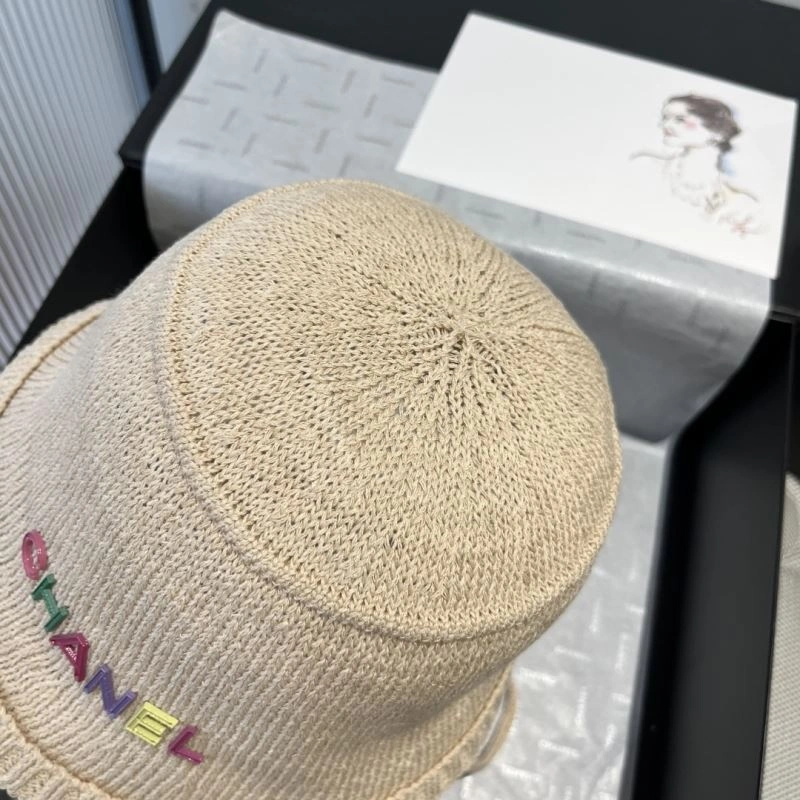 Top match Chanel Caps