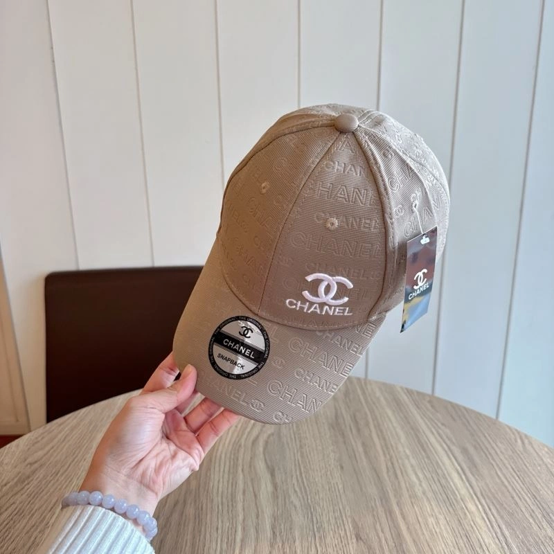 Top match Chanel Caps