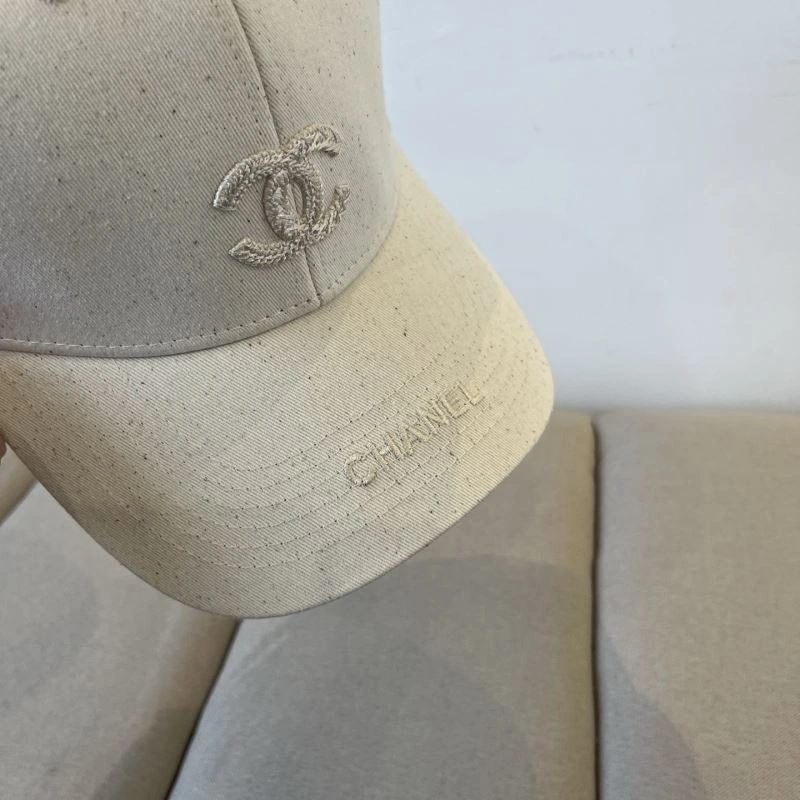Top match Chanel Caps
