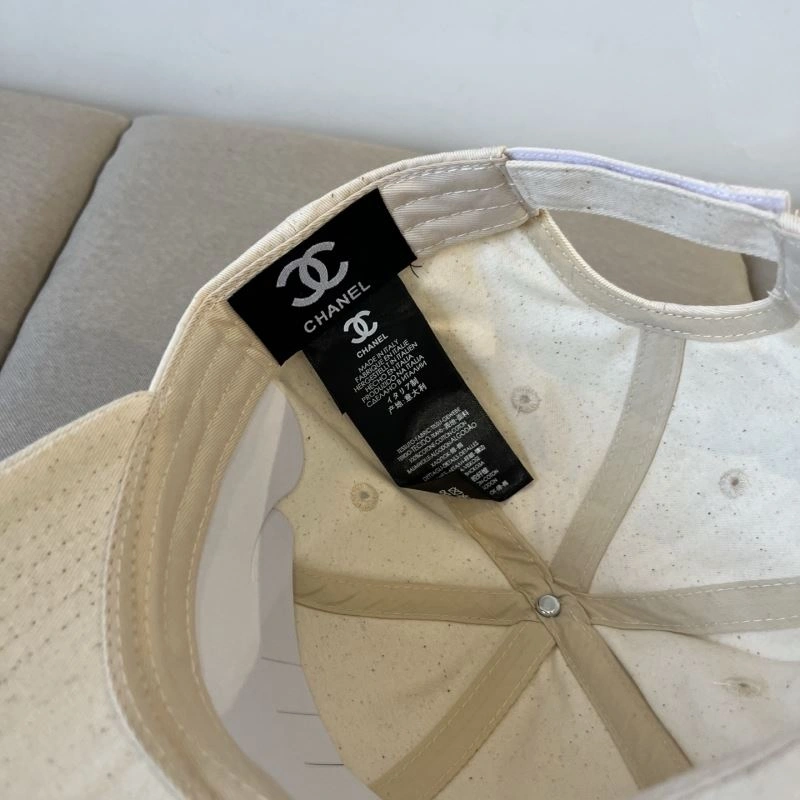 Top match Chanel Caps