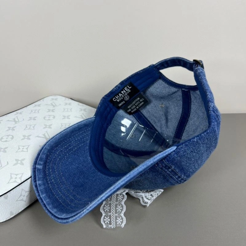 Low-cost Chanel Caps