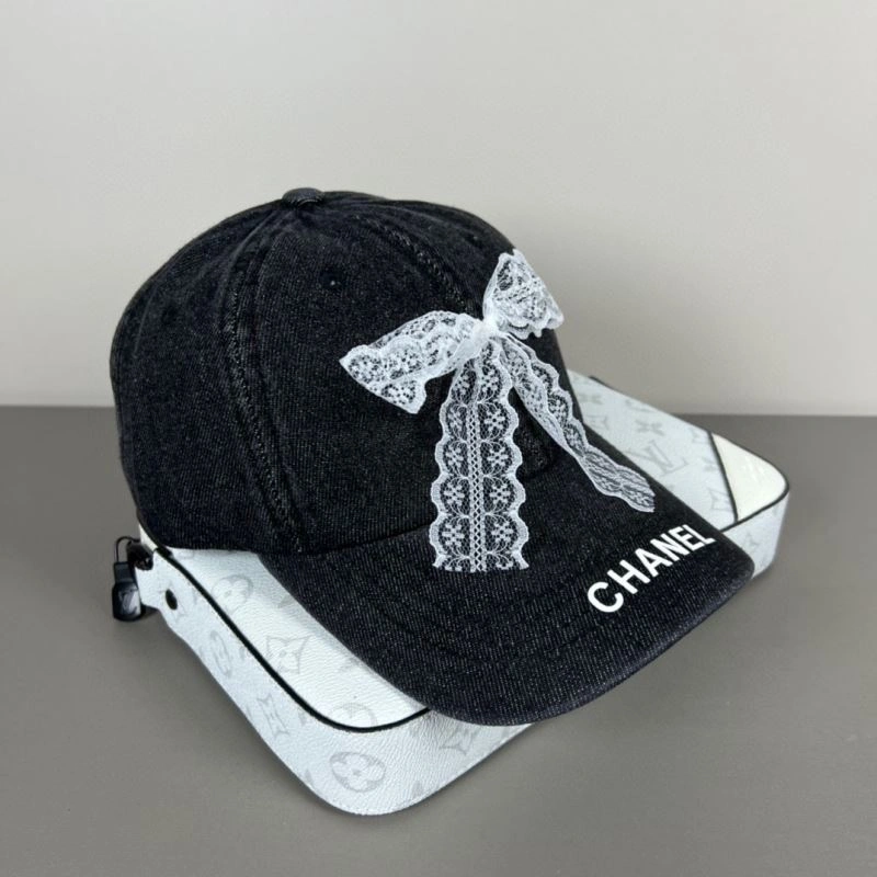 Top match Chanel Caps