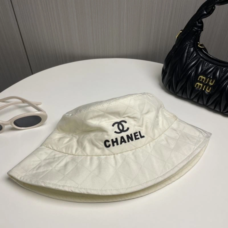 Mirror quality Chanel Caps