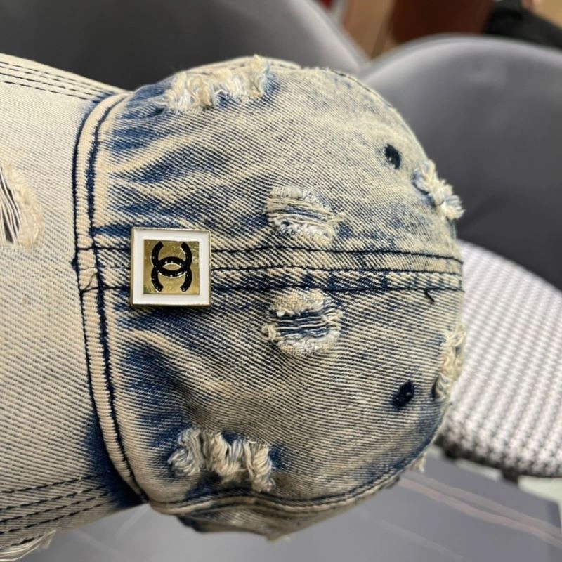 Brand-original Chanel Caps