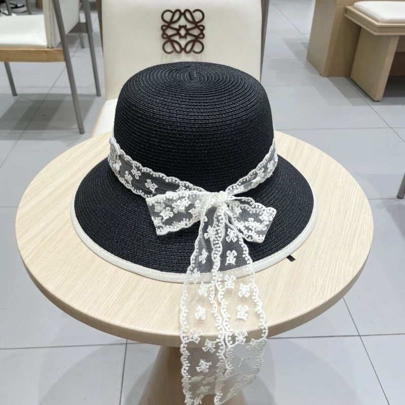 Low-cost Chanel Caps