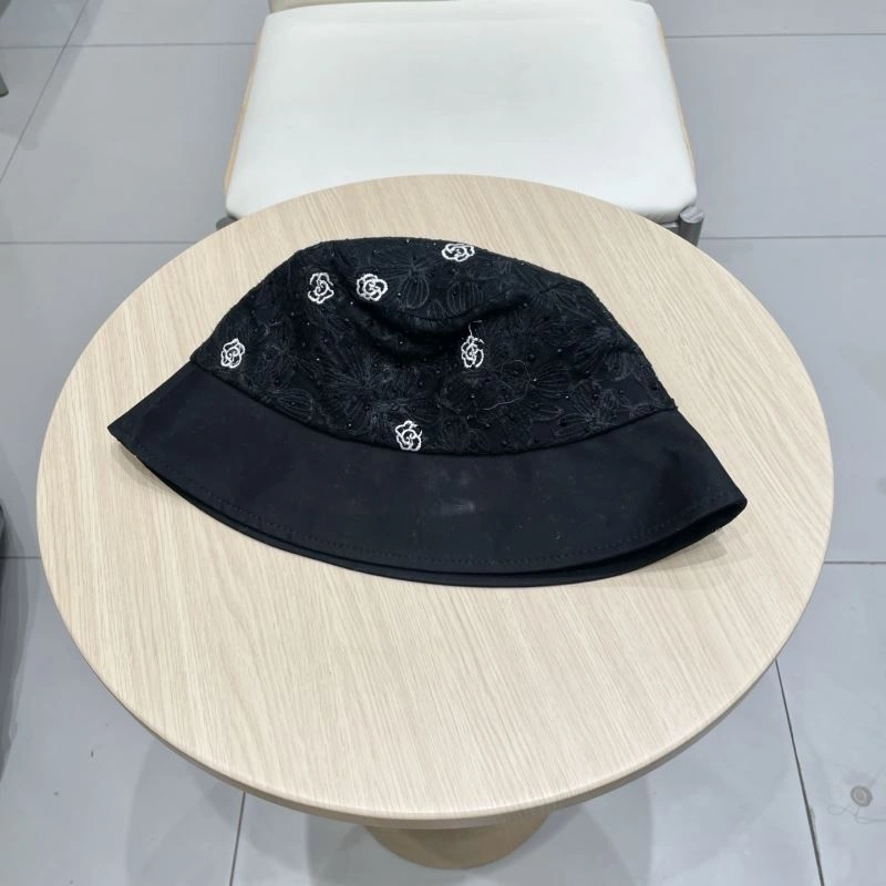 Mirror quality Chanel Caps