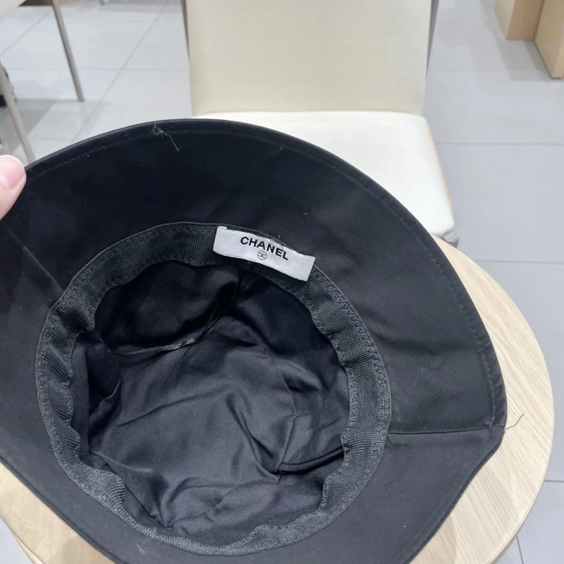 Mirror quality Chanel Caps